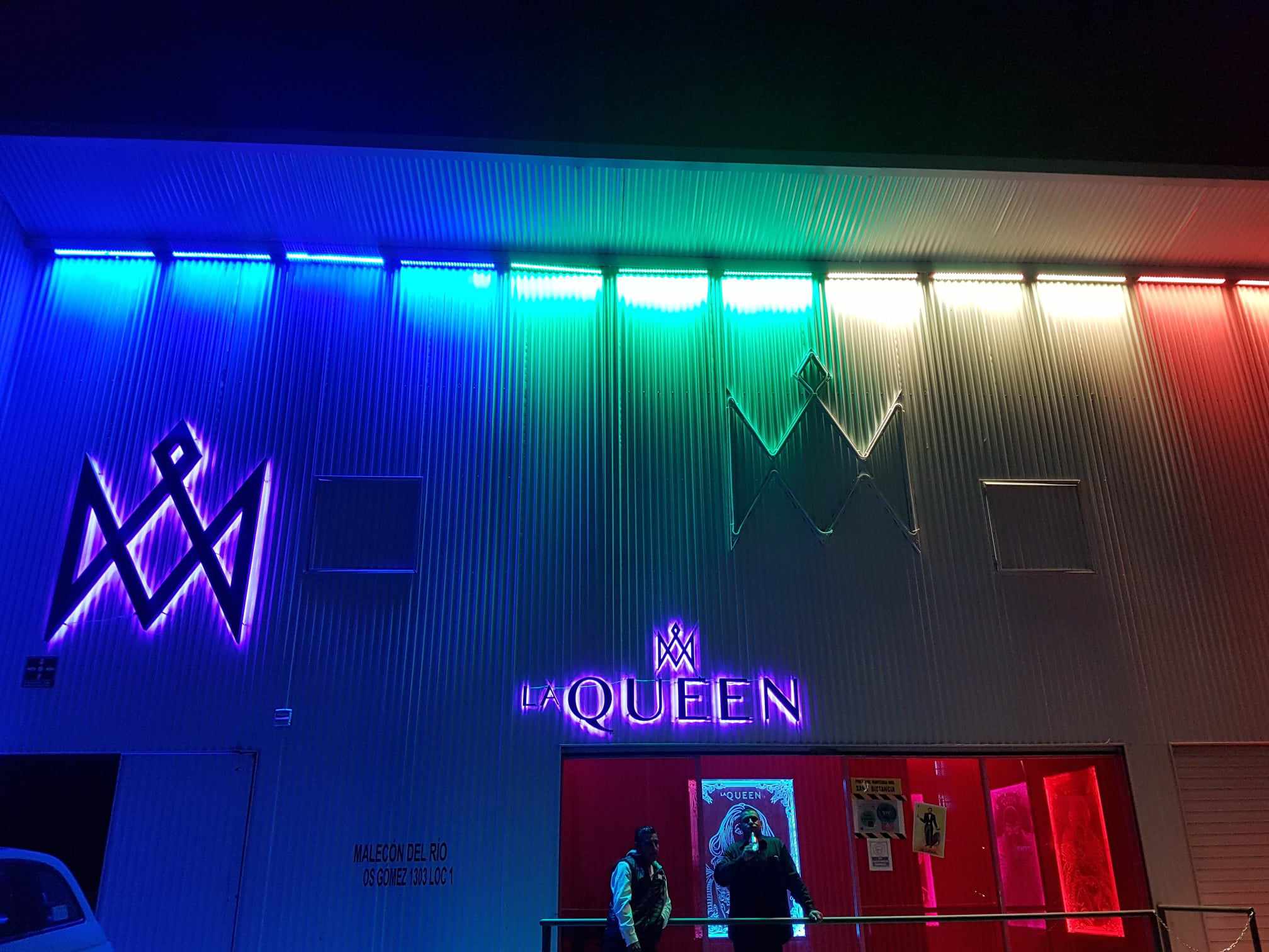 La Queen, el escenario drag más grande de León (Guanajuato) - LGBTravel