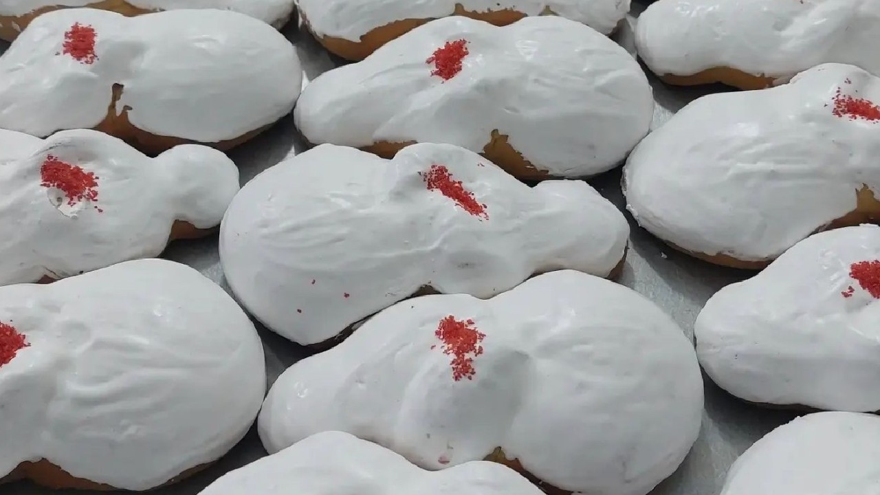 Devora todo el pan de ánimas que quieras en Acámbaro - LGBTravel